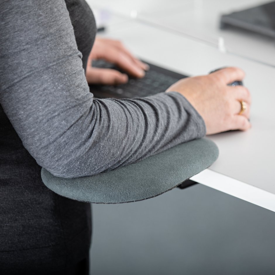 OPC 300 Single Forearm Support - Back Centre