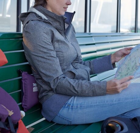 Thermarest Self Inflating Lumbar Pillow - Back Support - Back Centre