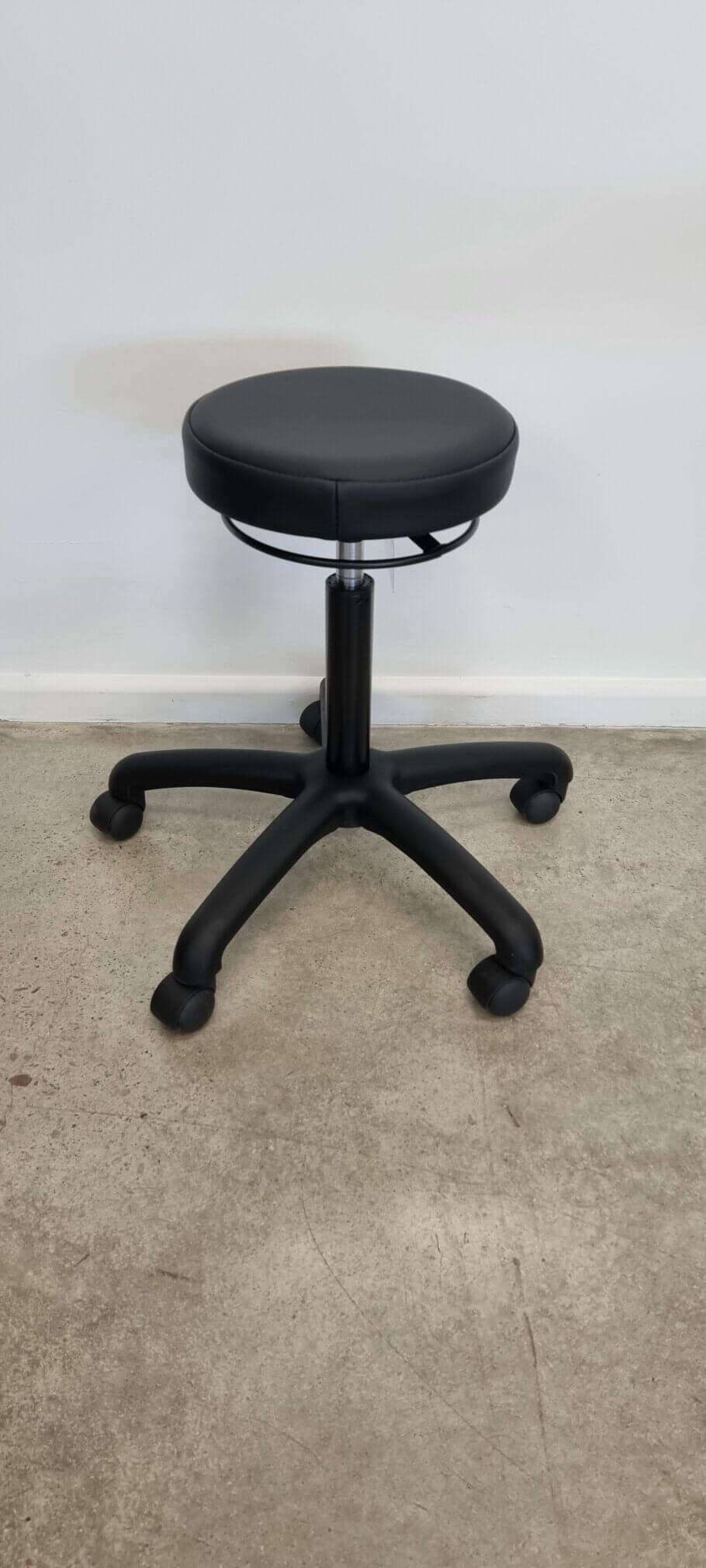 Round Vinyl Stool - Back Centre